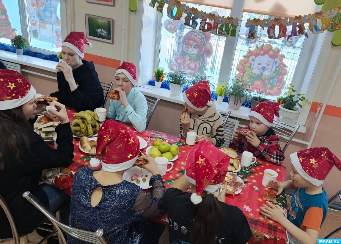 Фотоотчет о проведении новогоднего чаепития «В кругу друзей» в СРЦН (8 ...