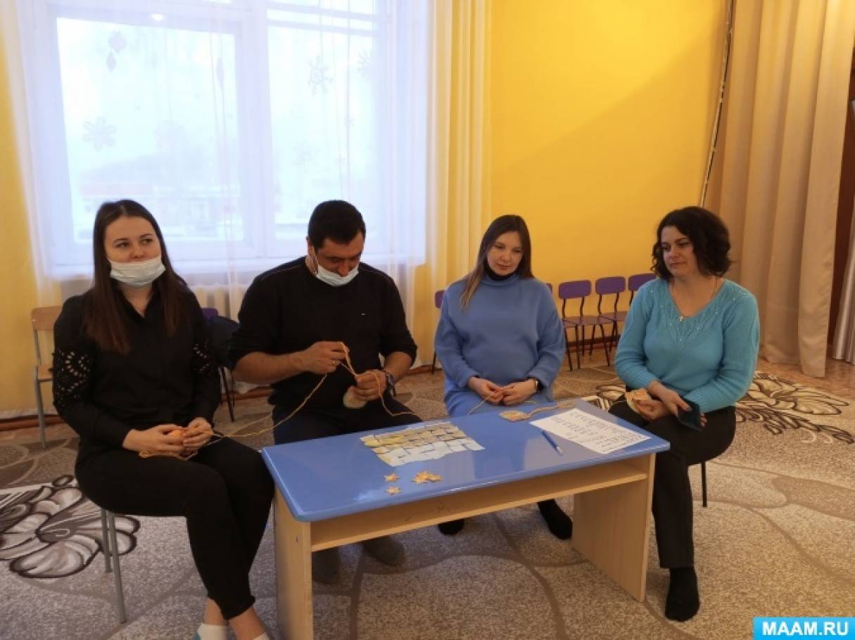 Родительское собрание в средней и старшей группе «Воспитание патриота в ...