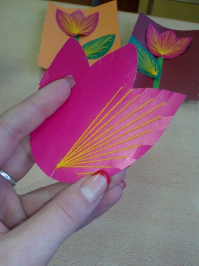 Мастер-класс открытки «Тюльпан для мамы». Техника ИЗО-Нить. (7 фото ...