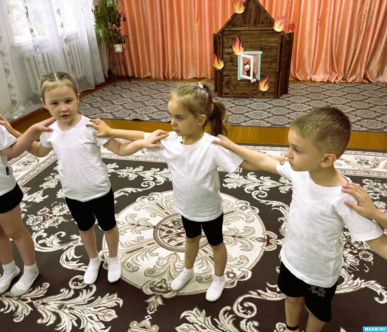 Сценарий спортивного развлечения к Всемирному Дню гражданской обороны в ...