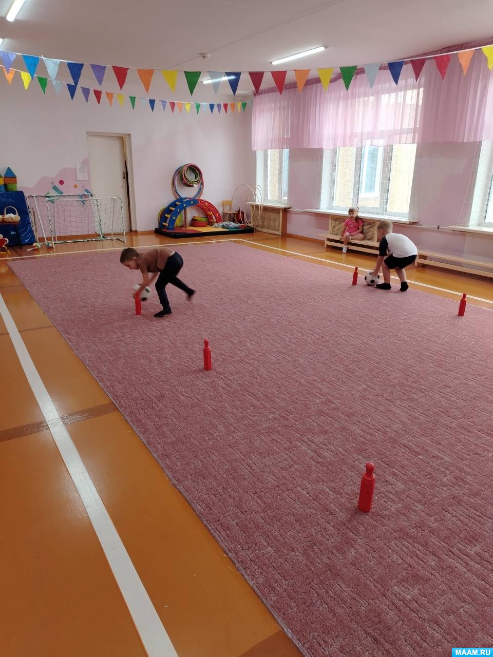 Сценарий спортивного развлечения «В гости к Мишке» с детьми средней ...